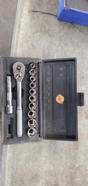 Ace Harware socket set - Item Inquiry