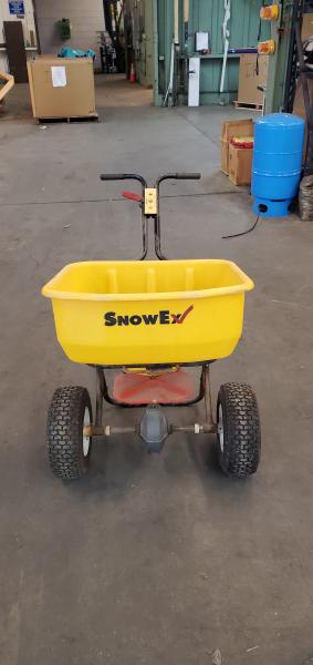 Used SnowEx Salt Spreader, works as intended