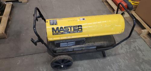 Used Master MH-135T-KFA 135,000BTU Diesel Torpedo Heater